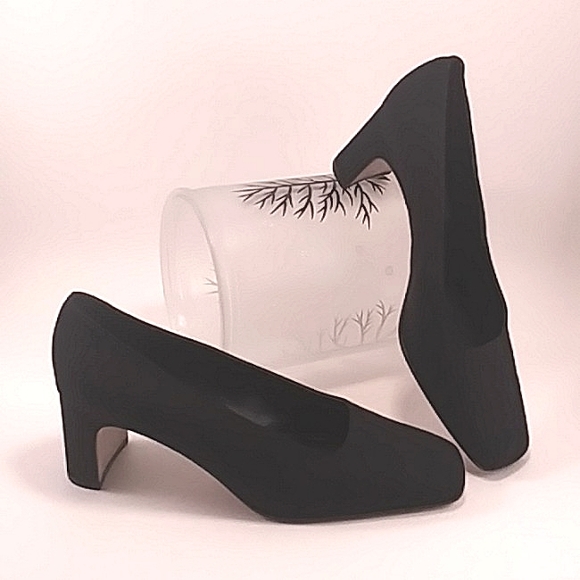 Van Eli | Shoes | Van Eli Pumps Heels Square Toe Silky Fabric 2 Inch ...